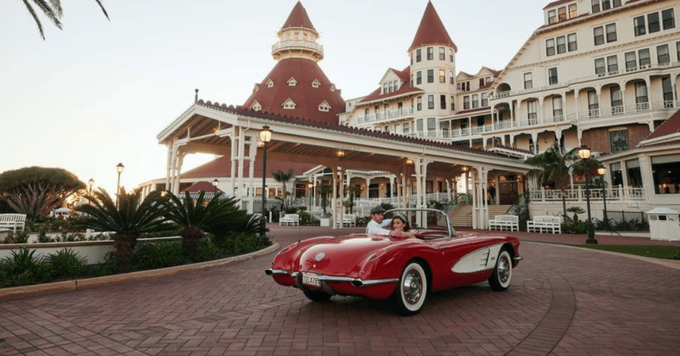 10 Haunted Hotels Every Ghost Hunting Group Must Visit | Groups360