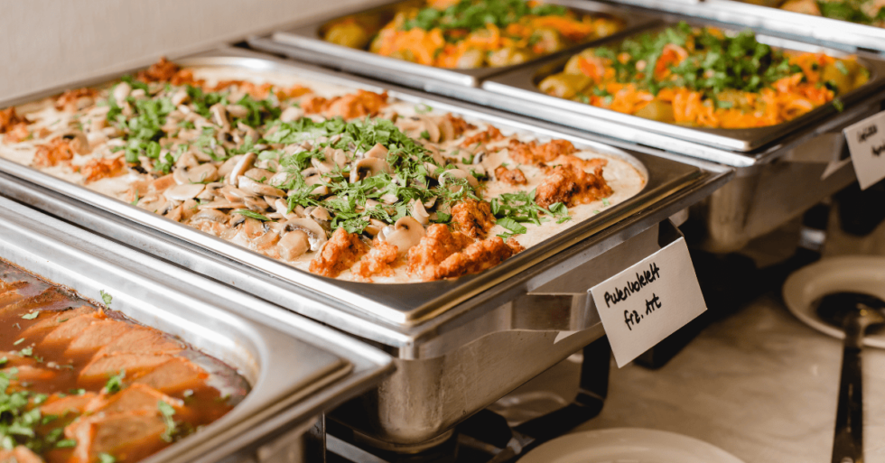 10 Hotel Contract Negotiation Tips for Meeting Planners | Groups360